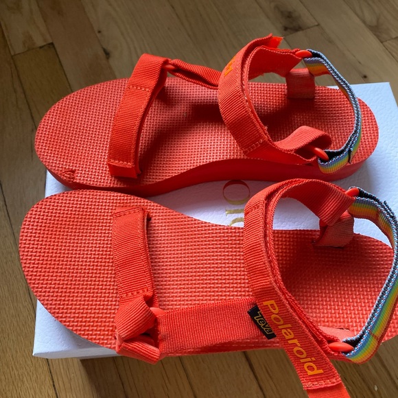 Shoes | Midform Teva X Polaroid Collab Sz 8 | Poshmark